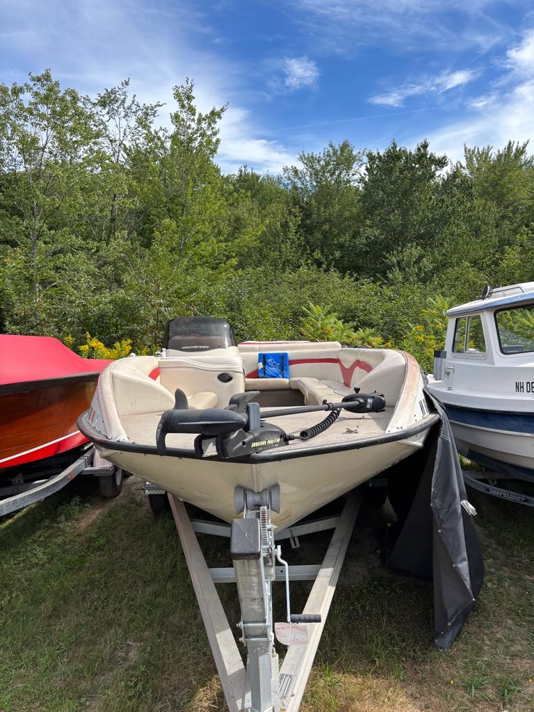 Used Sun Tracker Party Deck 21 2005 for sale in Bristol, New Hampshire ...