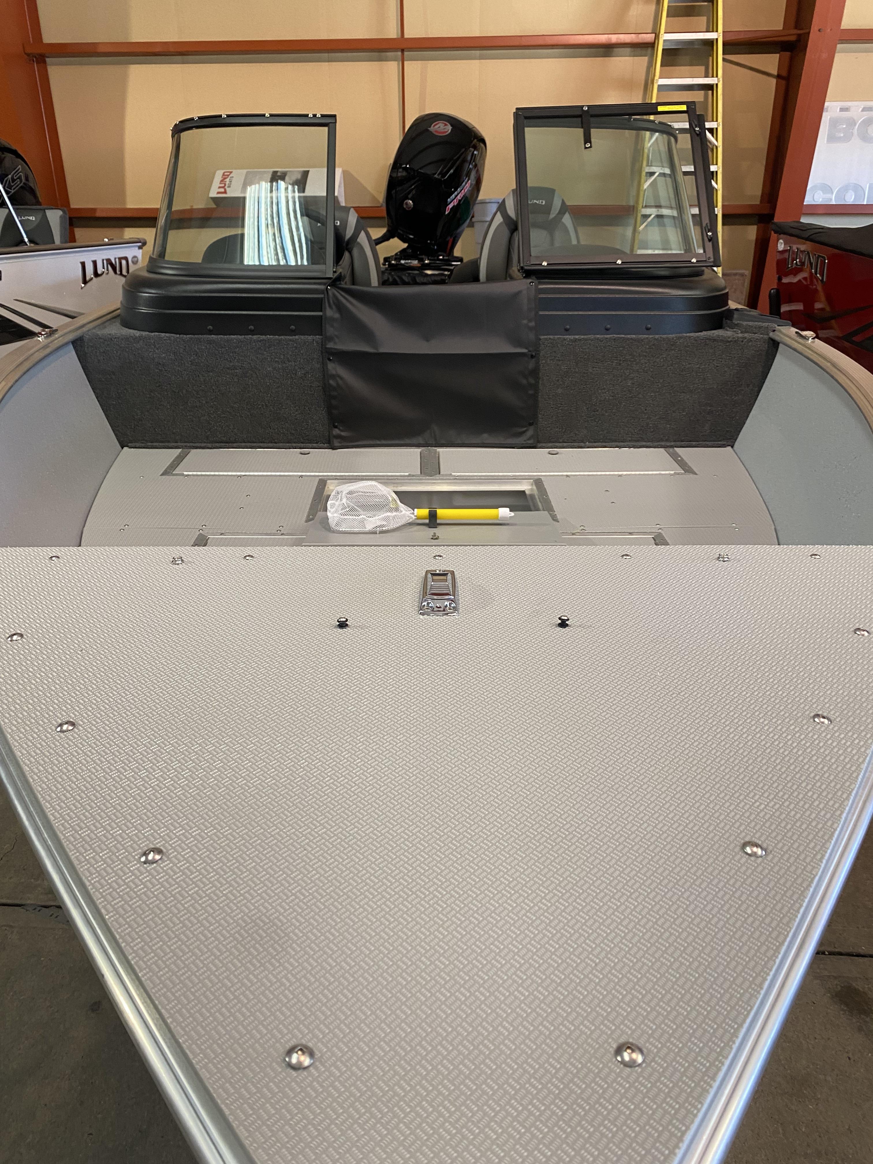 New Lund 2000 Alaskan DC 2023 for sale in Fremont, Nebraska - Boatzon.com