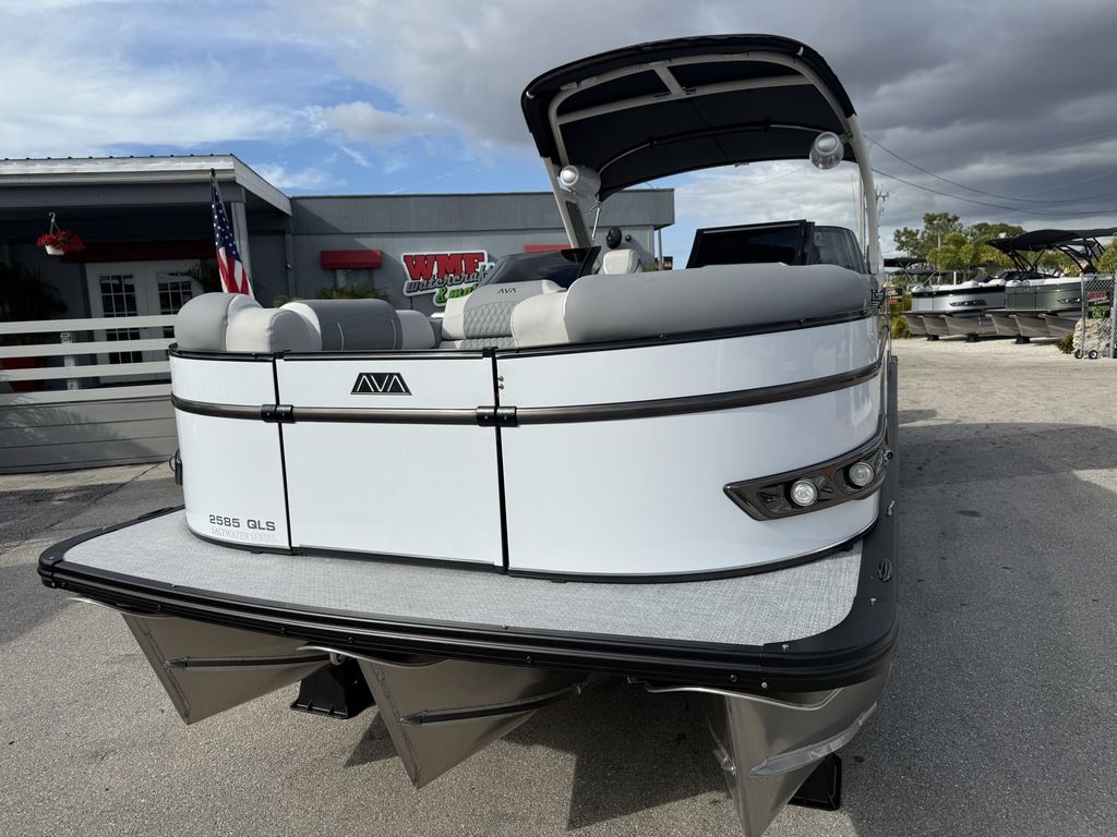 New Avalon 2585 Catalina Quad Lounger Shift Windshield Tri Toon Mercury ...