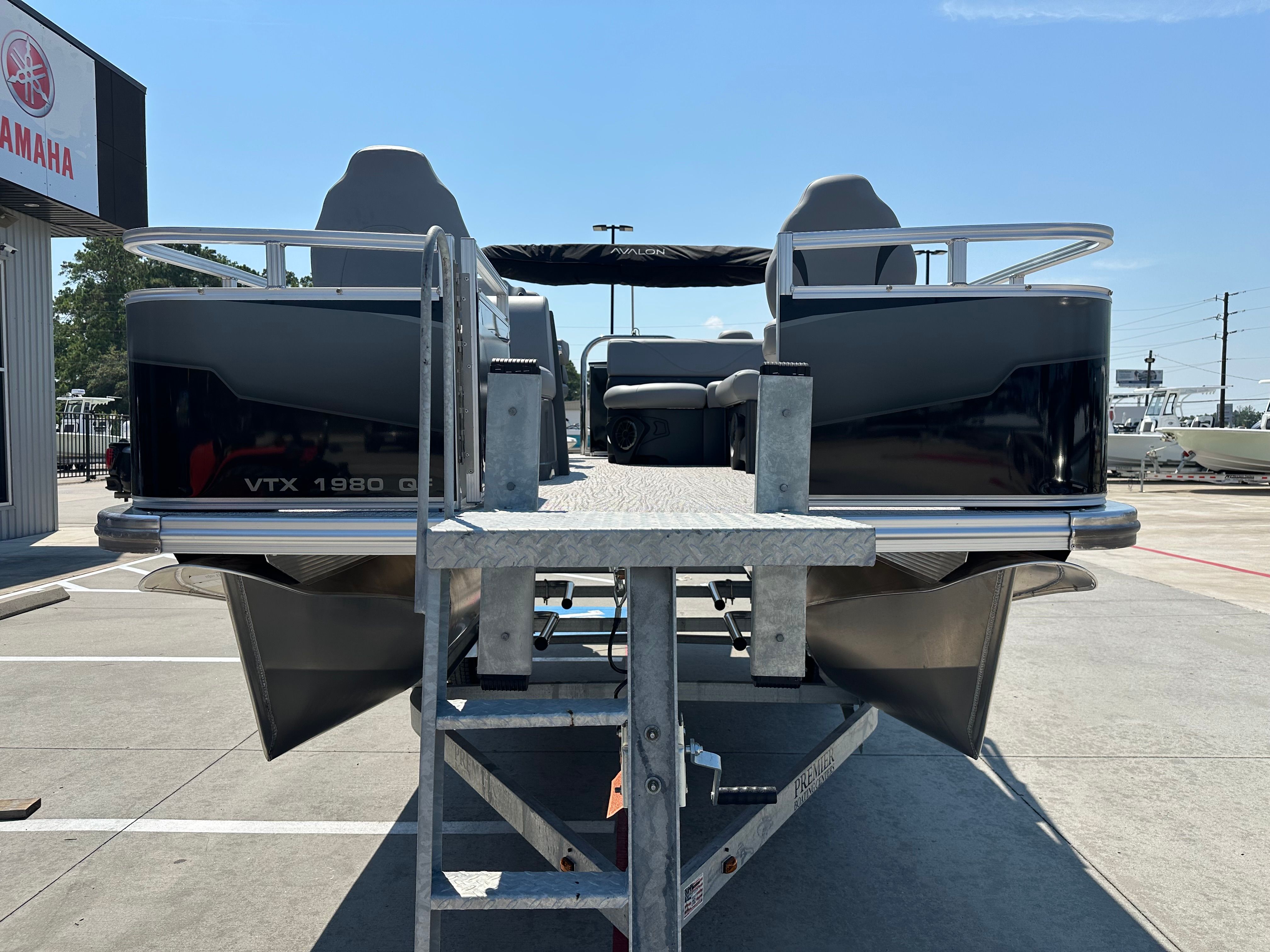 New Avalon VTX QF19 2025 for sale in Conroe, Texas - Boatzon.com