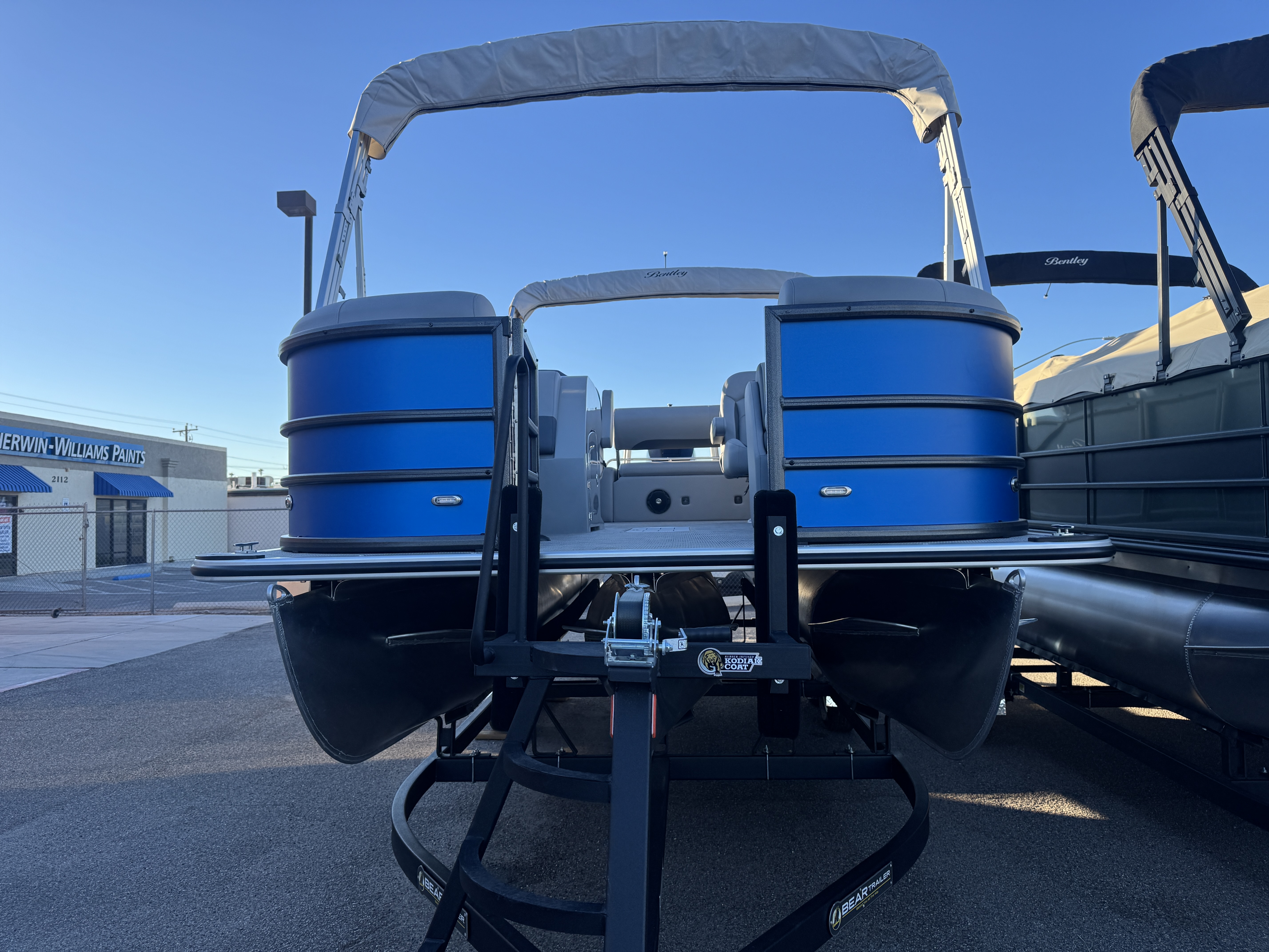 New Bentley Pontoons LEGACY 223 SWINGBACK 2025 for sale in Bullhead ...