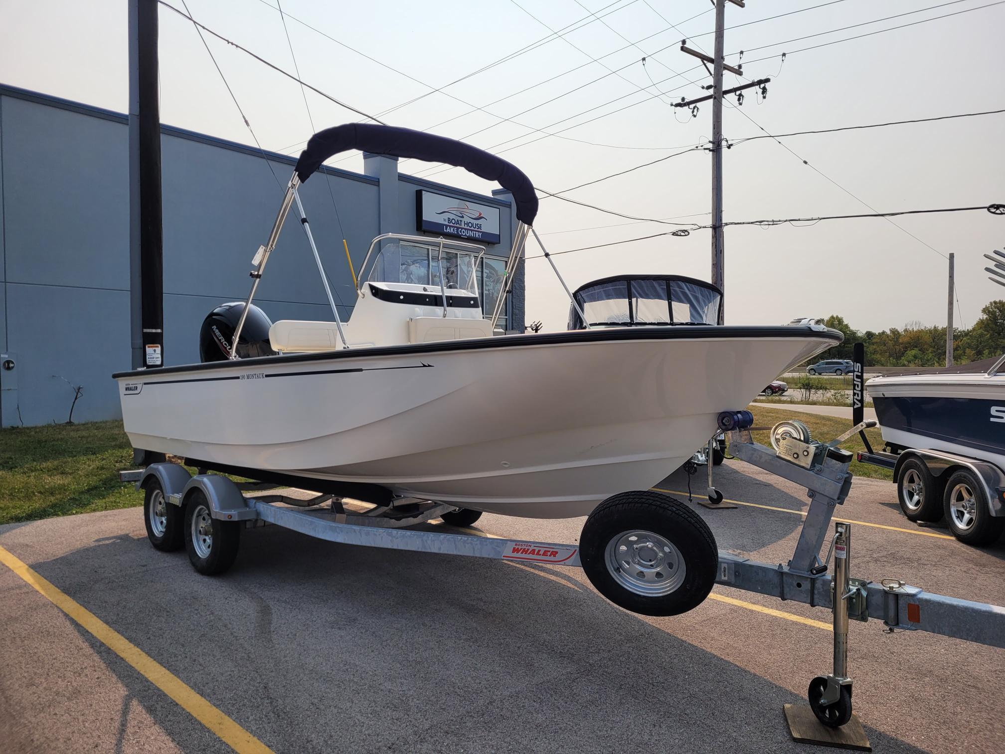 New Boston Whaler 190 Montauk 2025 for sale in Nashotah, Wisconsin - Boatzon.com