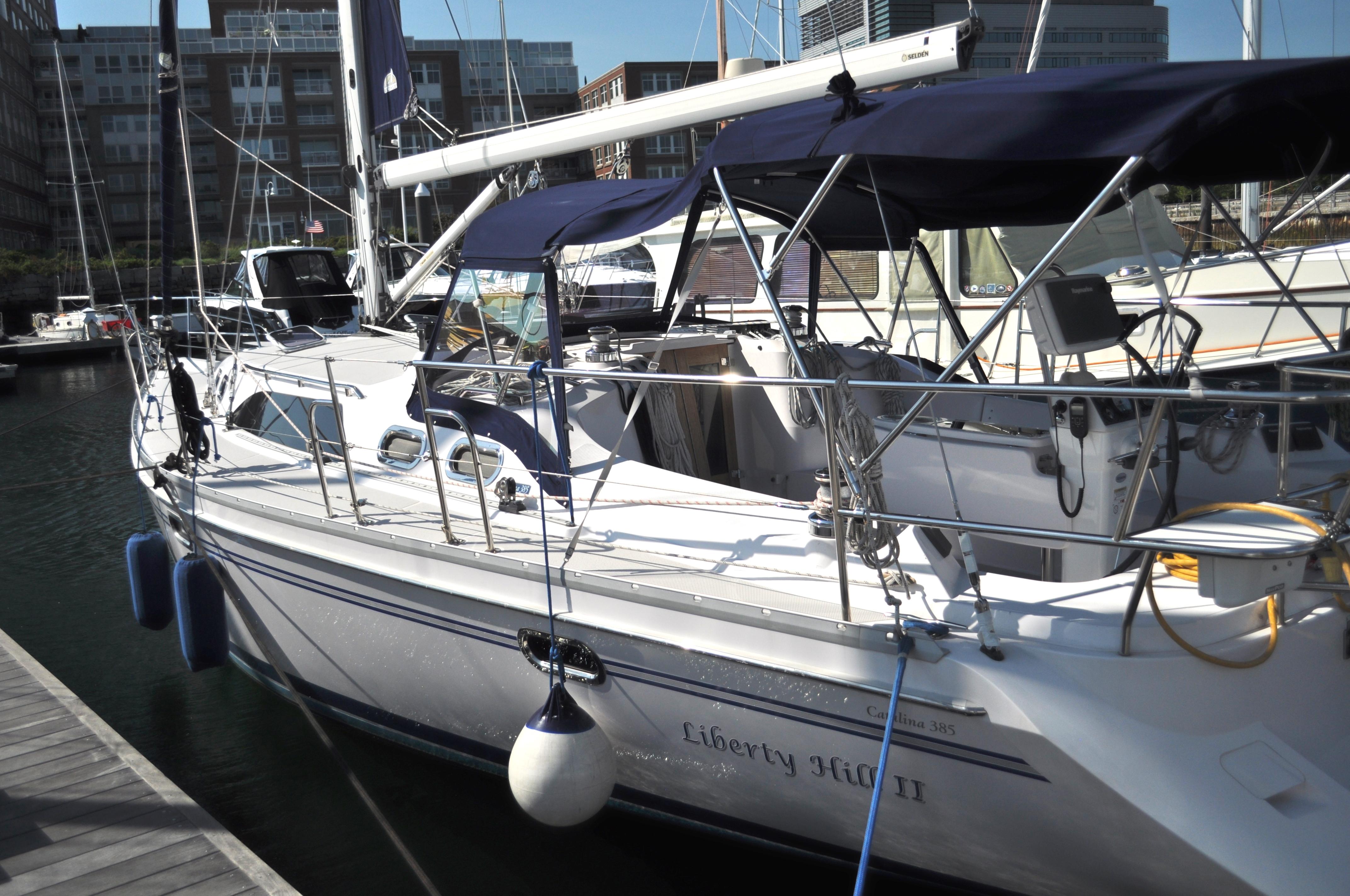 Used Catalina 385 2017 for sale in Hingham, Massachusetts - Boatzon.com