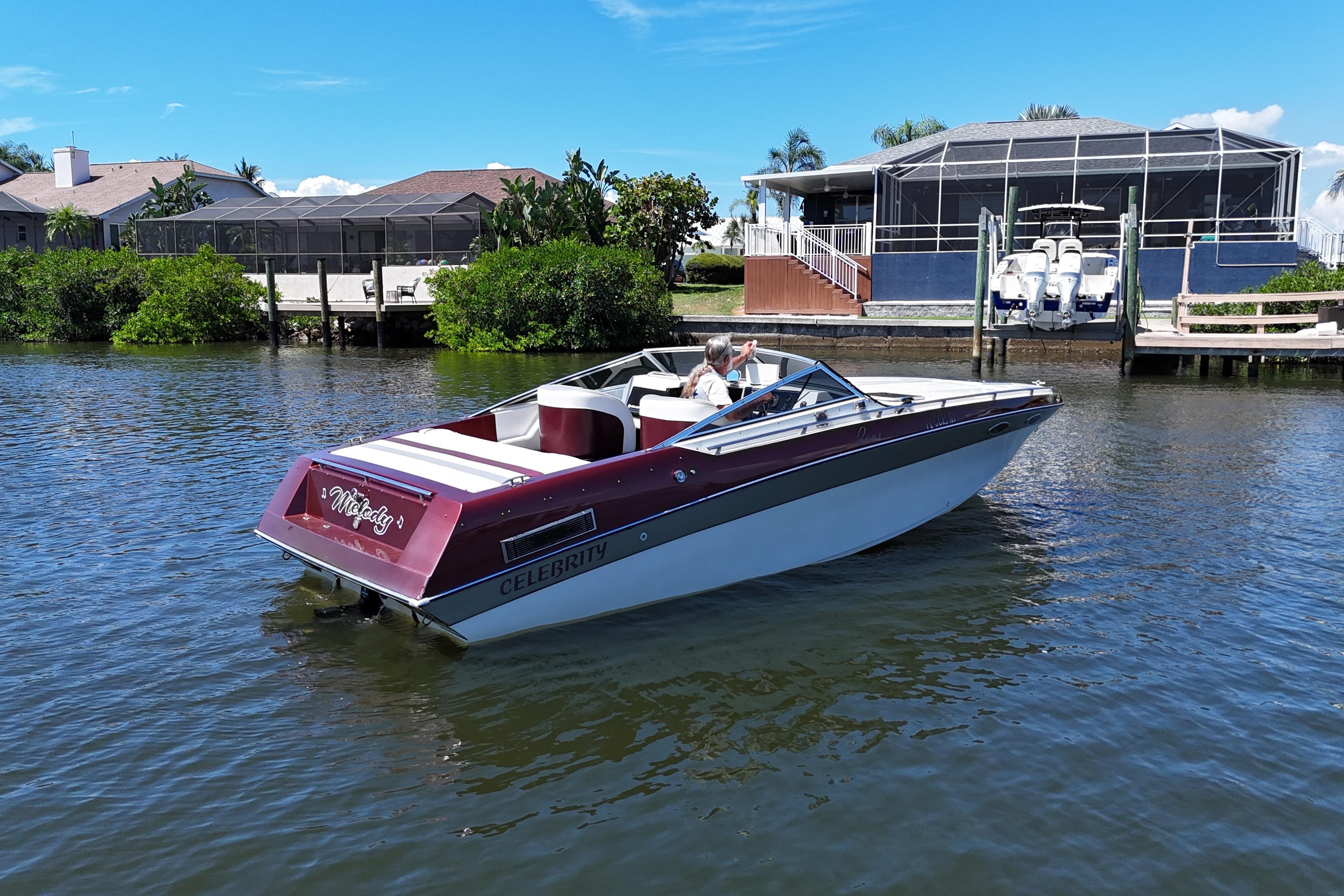 Used Celebrity 260 Andretti 1990 for sale in Palmetto, Florida ...