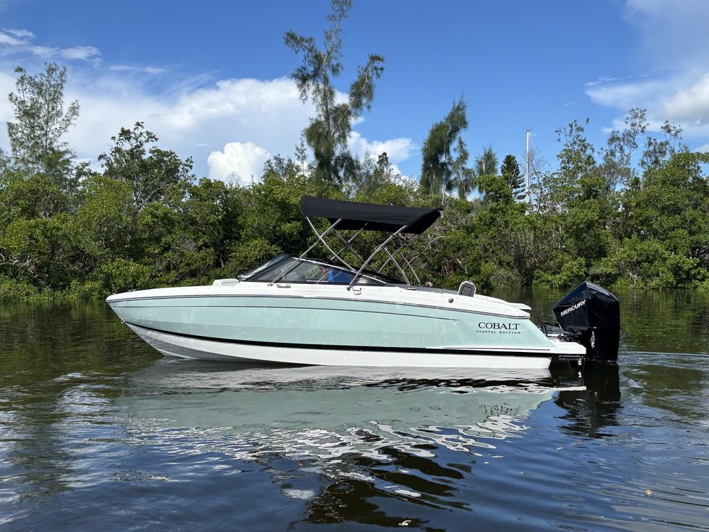 New Cobalt Boats R4 Outboard 2026 for sale in Sarasota, Florida ...