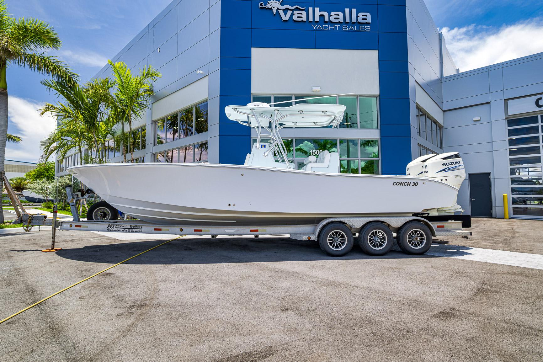 Used Conch 30 2016 for sale in Riviera Beach, Florida - Boatzon.com
