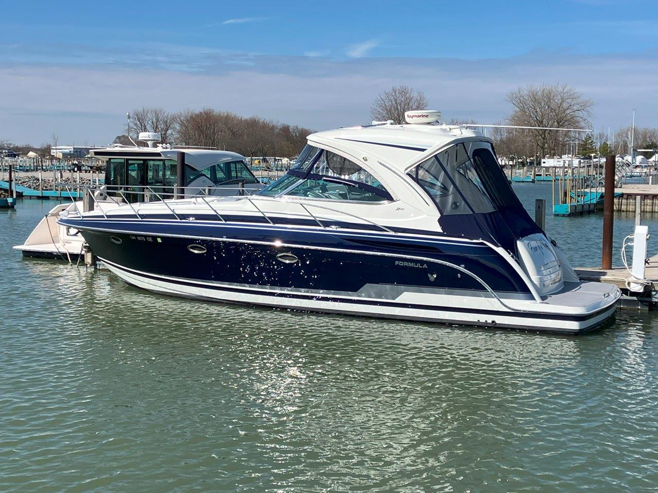 Used Formula 37 Performance Cruiser 2016 for sale in Port Clinton, Ohio ...