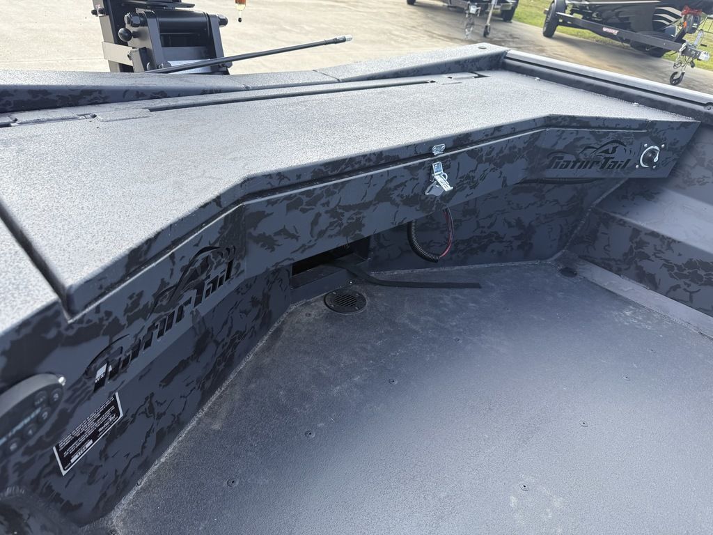 New Gator Tail Extreme Series 54 x 17 2026 for sale in Alexandria ...