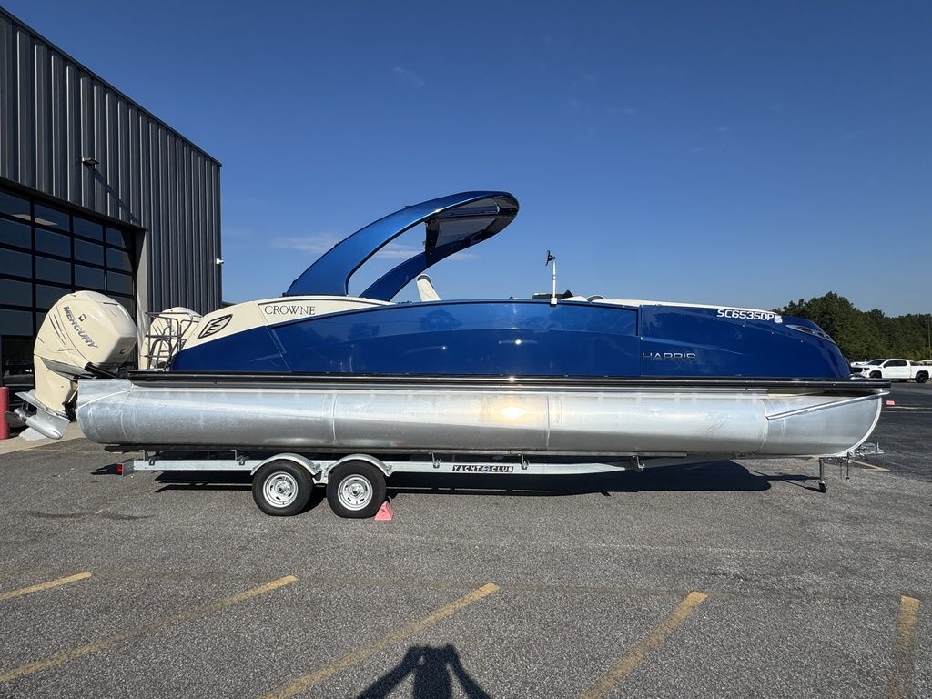 Used Harris Crowne SL 270 Twin Engine 2021 for sale in Piedmont, South ...