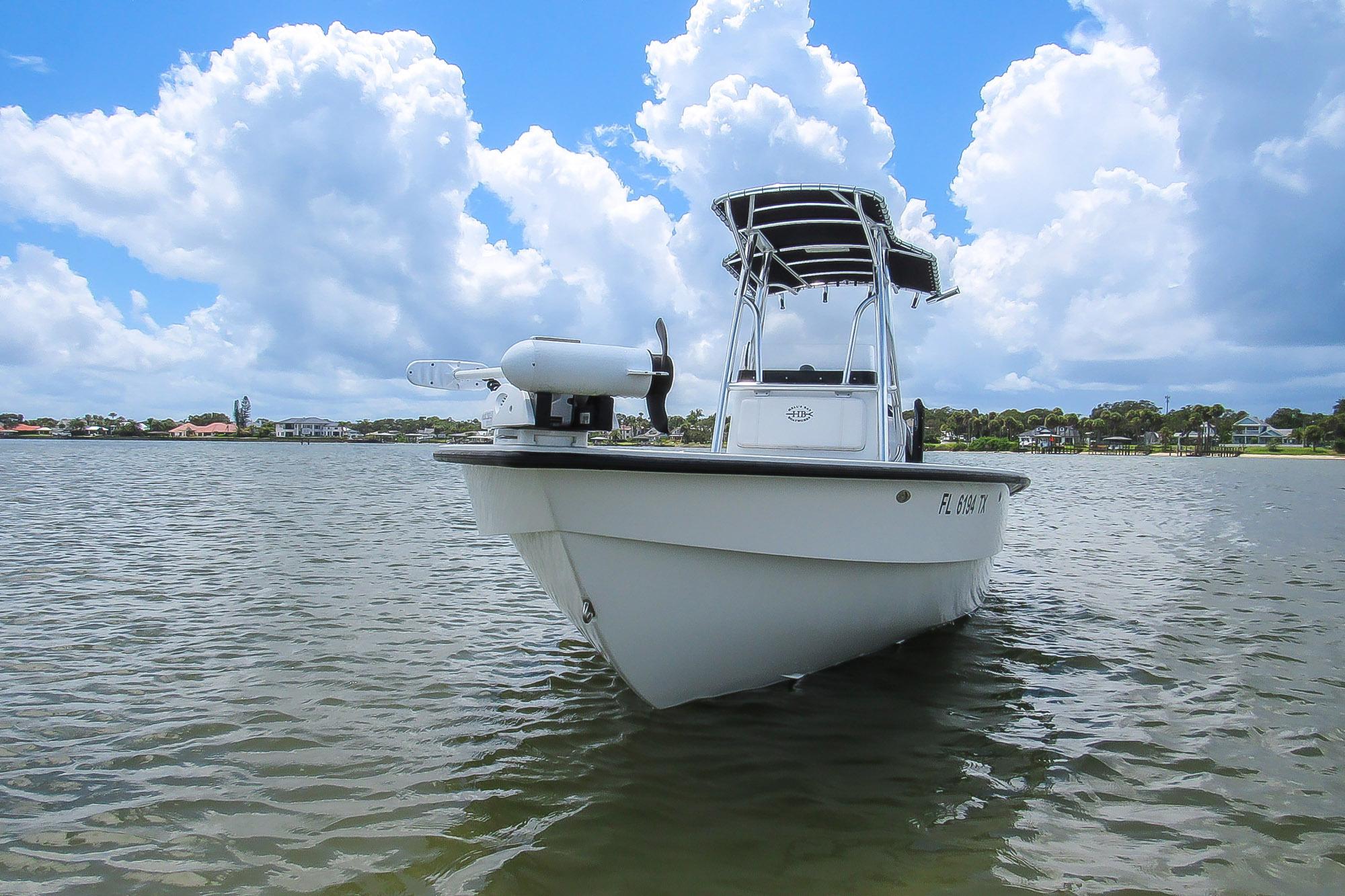 Used Hell's Bay Boatworks 25 Estero 2020 for sale in Stuart, Florida ...