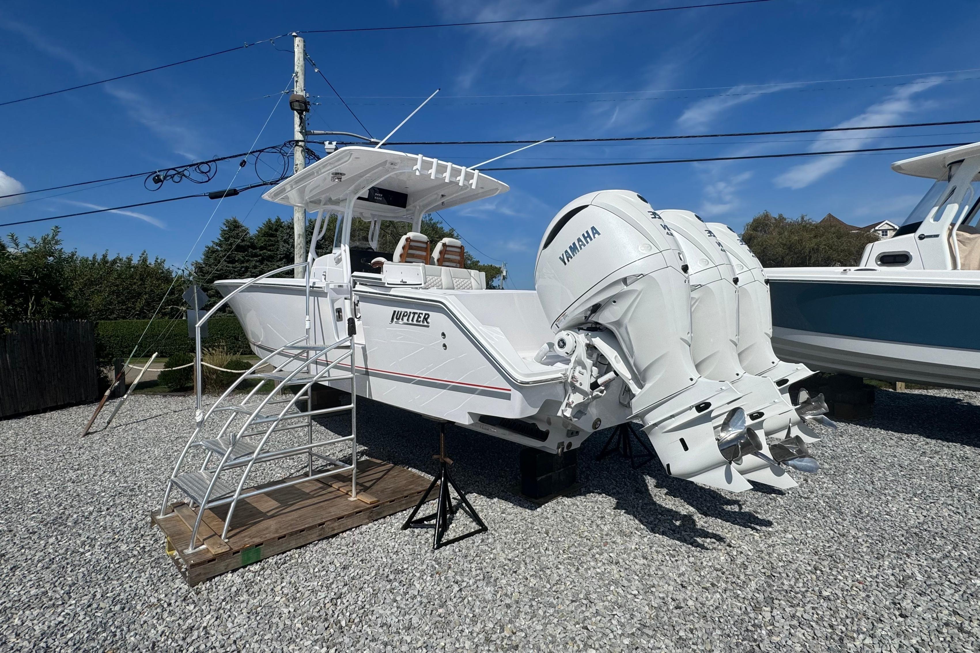 New Jupiter 34 HFS 2026 for sale in Westhampton Beach, New York ...