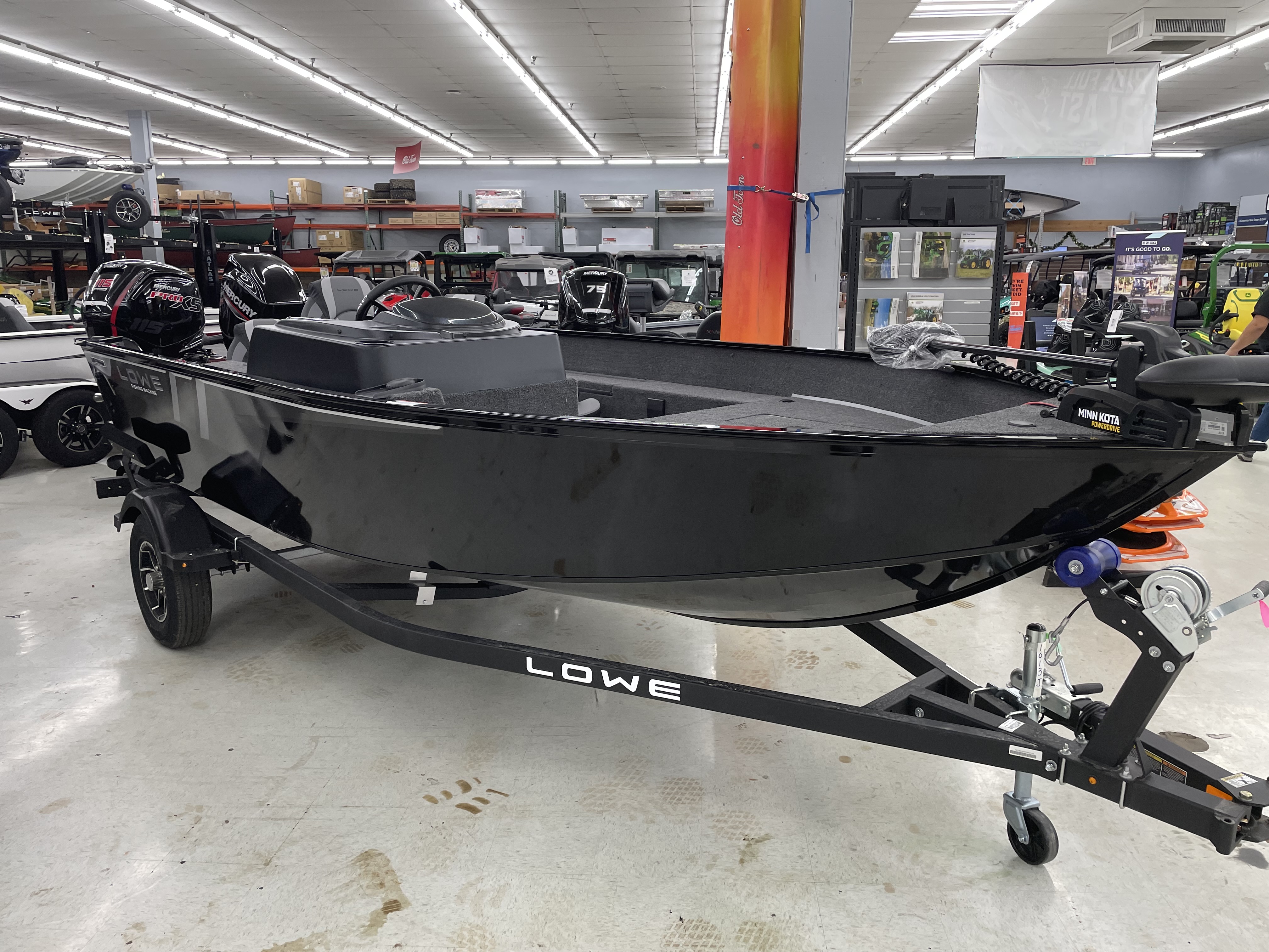 New Lowe Fishing Machine Side Console FM 1675 SC 2026 for sale in ...