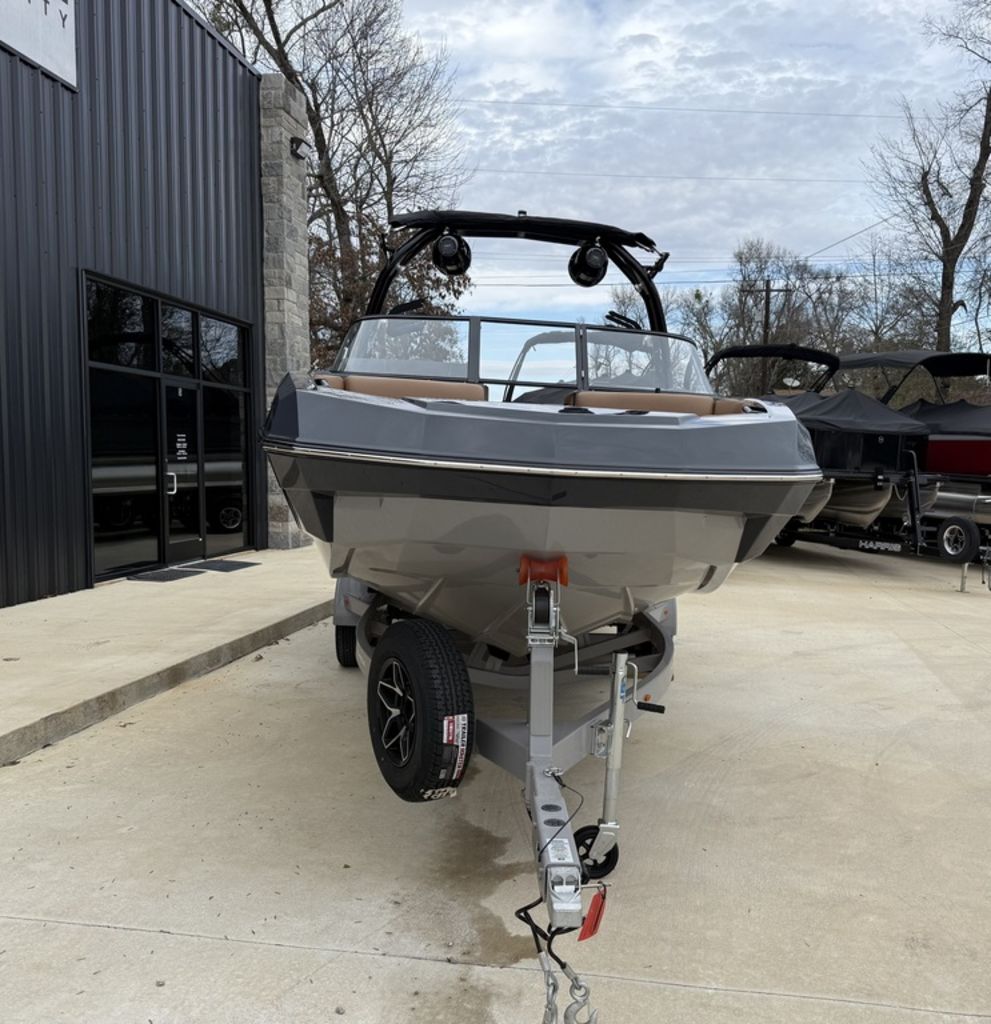 New MOOMBA Max 2026 for sale in Carthage, Texas - Boatzon.com