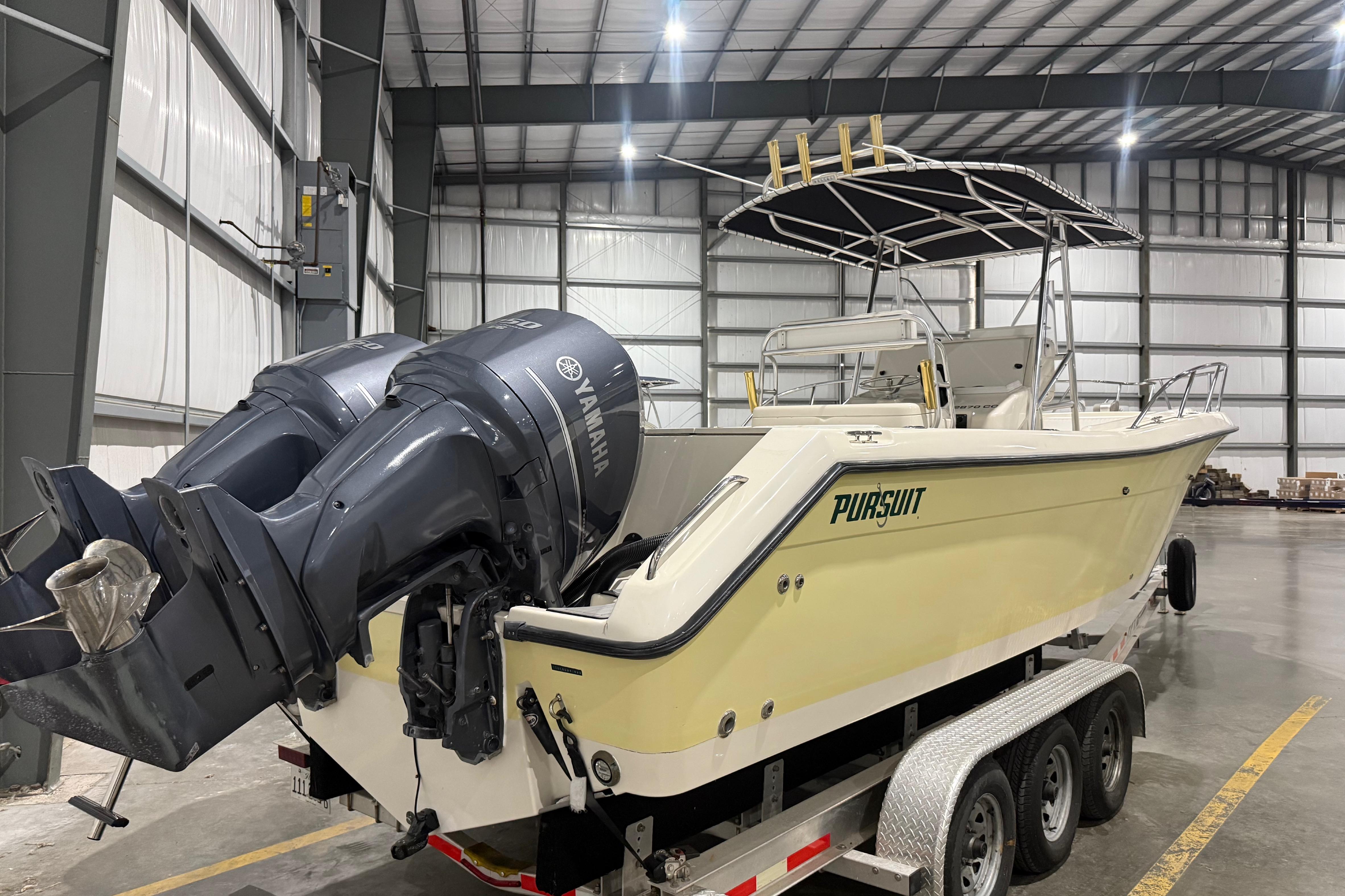 Used Pursuit 2870 Center Console 1999 for sale in Detroit, Michigan ...