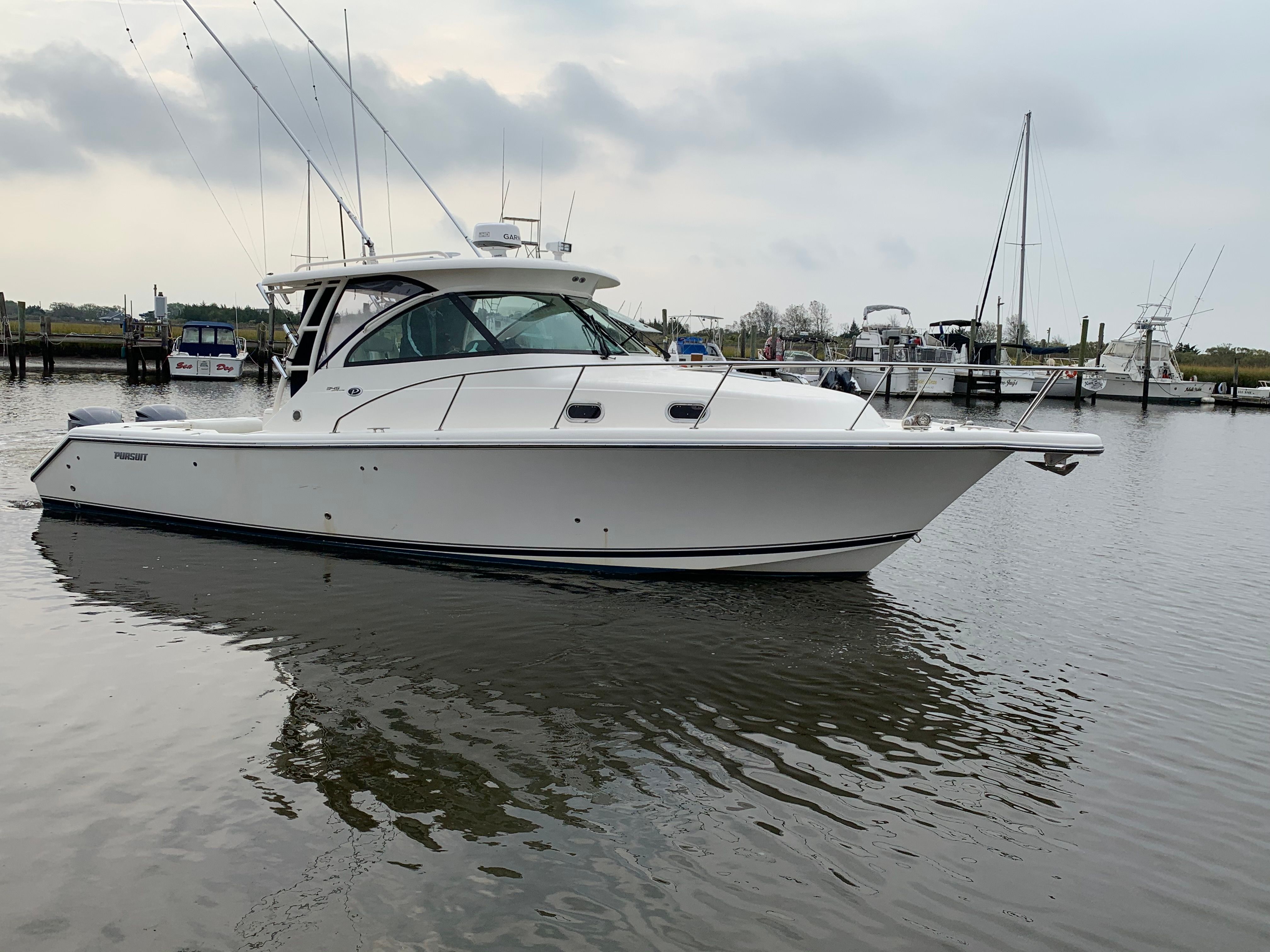 Used Pursuit OS 345 Offshore 2014 for sale in Cape May, New Jersey ...