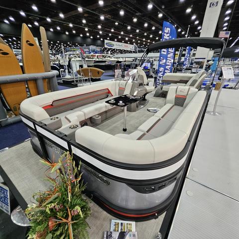 New Qwest Pontoons Qwest M24 Splash Pad Tritoon 2025 for sale in Sylvan ...