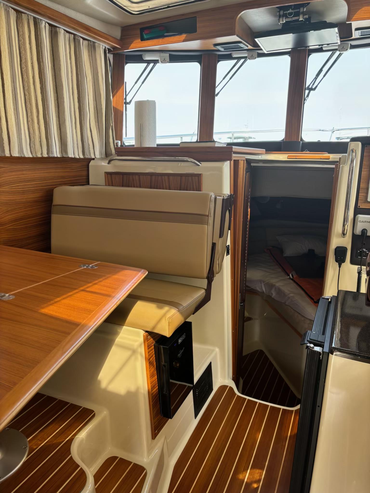 Used Ranger Tugs R31S 2024 for sale in Wilmington, North Carolina ...