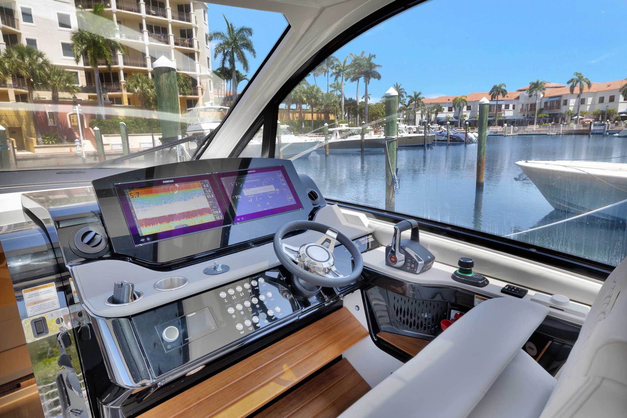 Used Sea Ray 370 SUNDANCER OUTBOARD 2024 for sale in Stuart, Florida ...