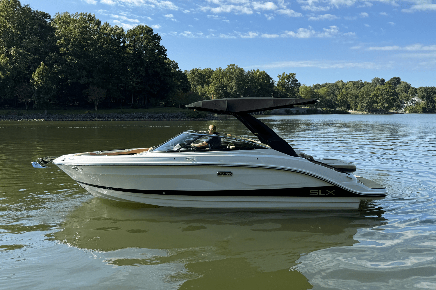New Sea Ray SLX 260 2026 for sale in Clover, South Carolina - Boatzon.com