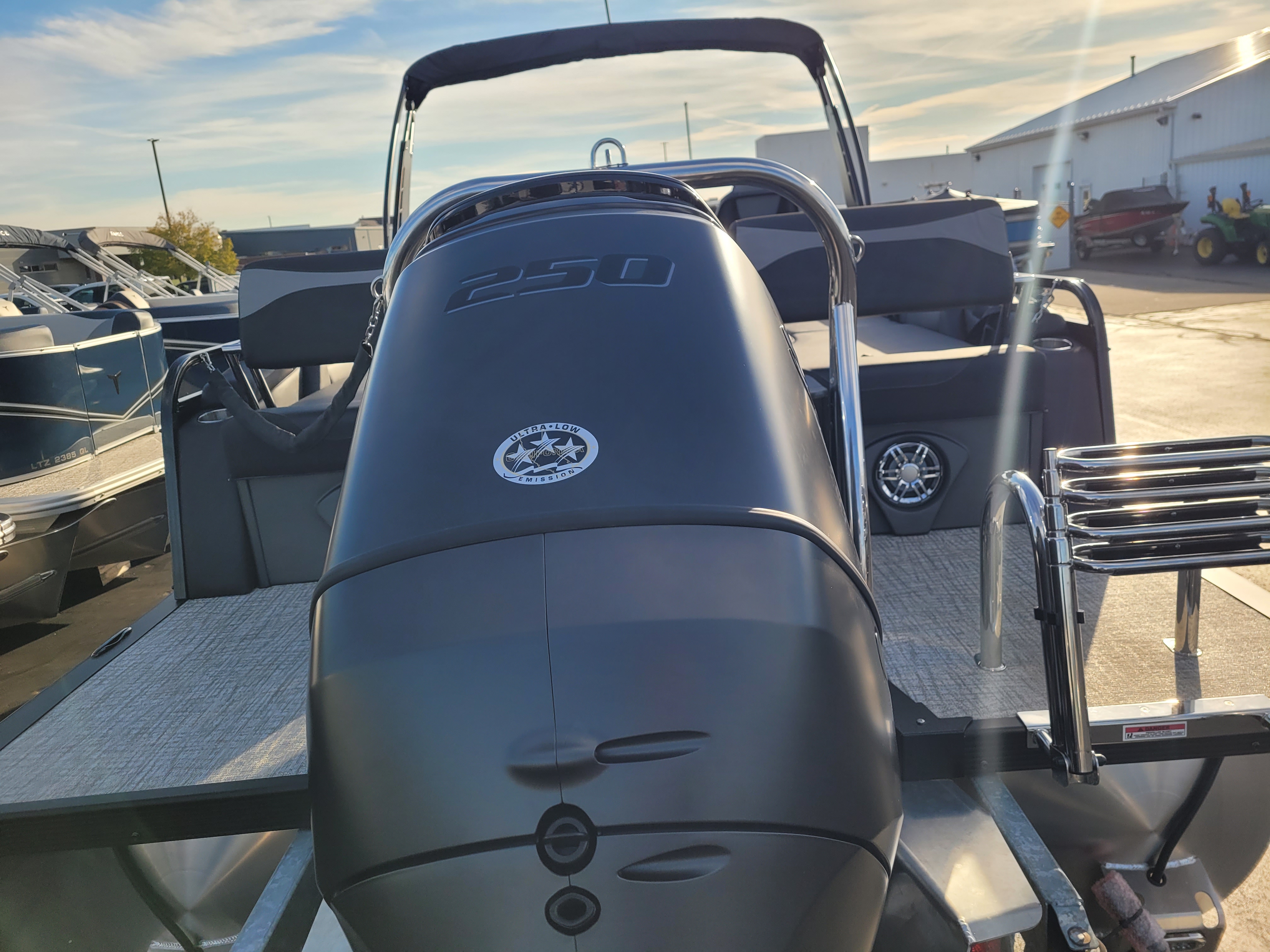 New Tahoe Pontoons 2585 LTZ Quad Lounger Shift 25 SP 2026 for sale in Saginaw, Michigan ...