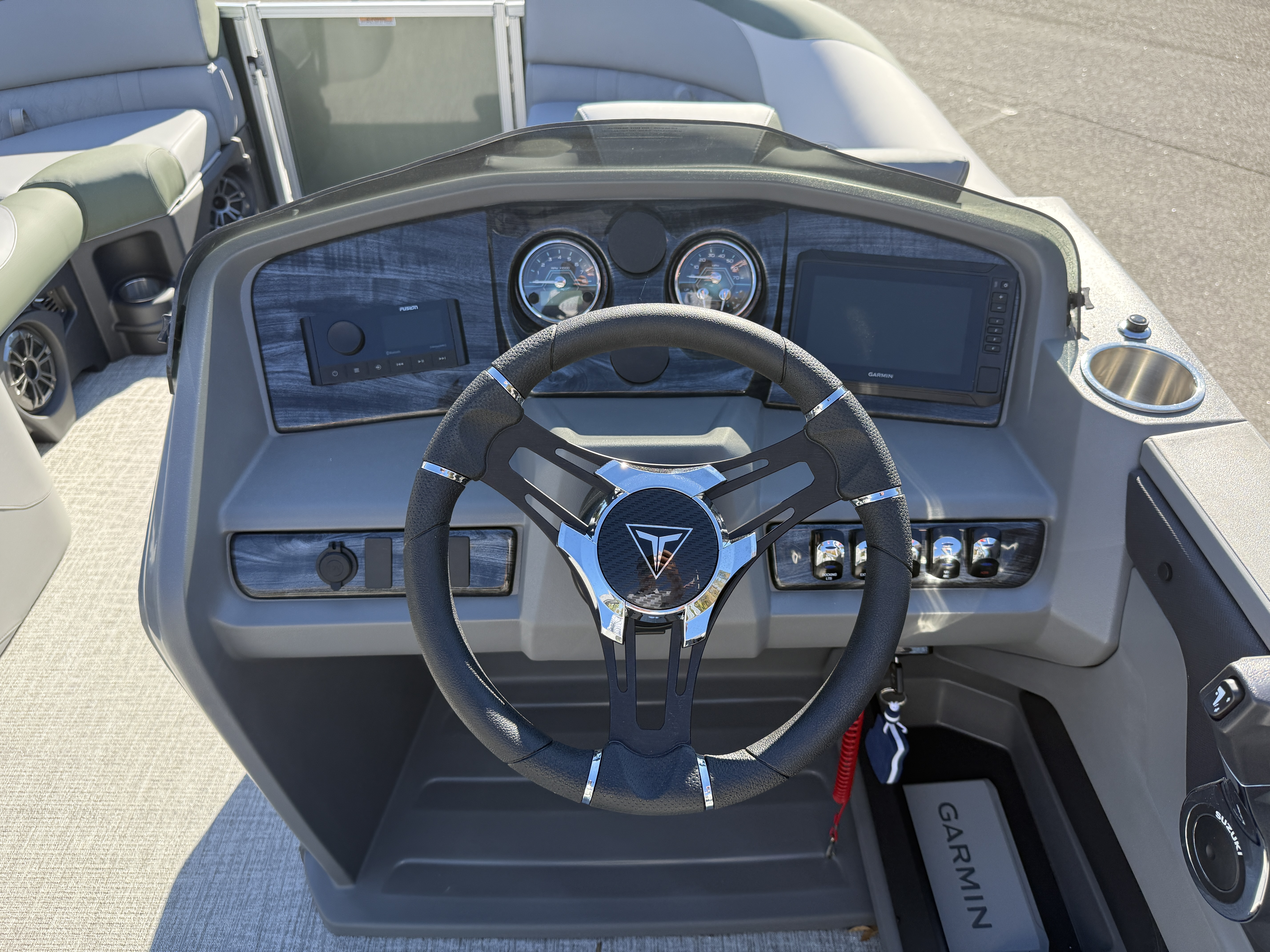 New Tahoe Pontoons LTZ Quad Lounger 2026 for sale in Columbia, South ...