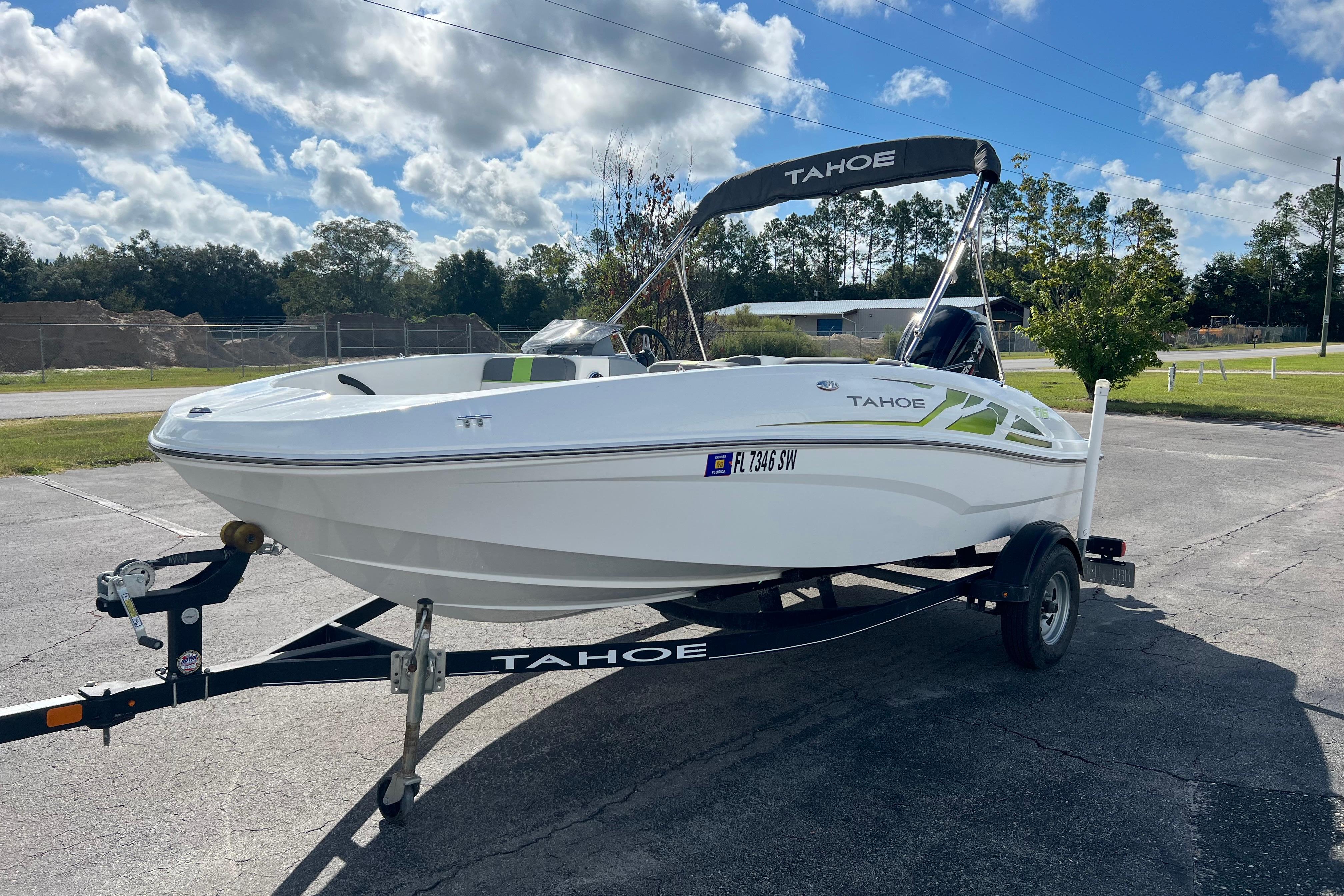 Used Tahoe T16 2021 for sale in Trenton, Florida - Boatzon.com