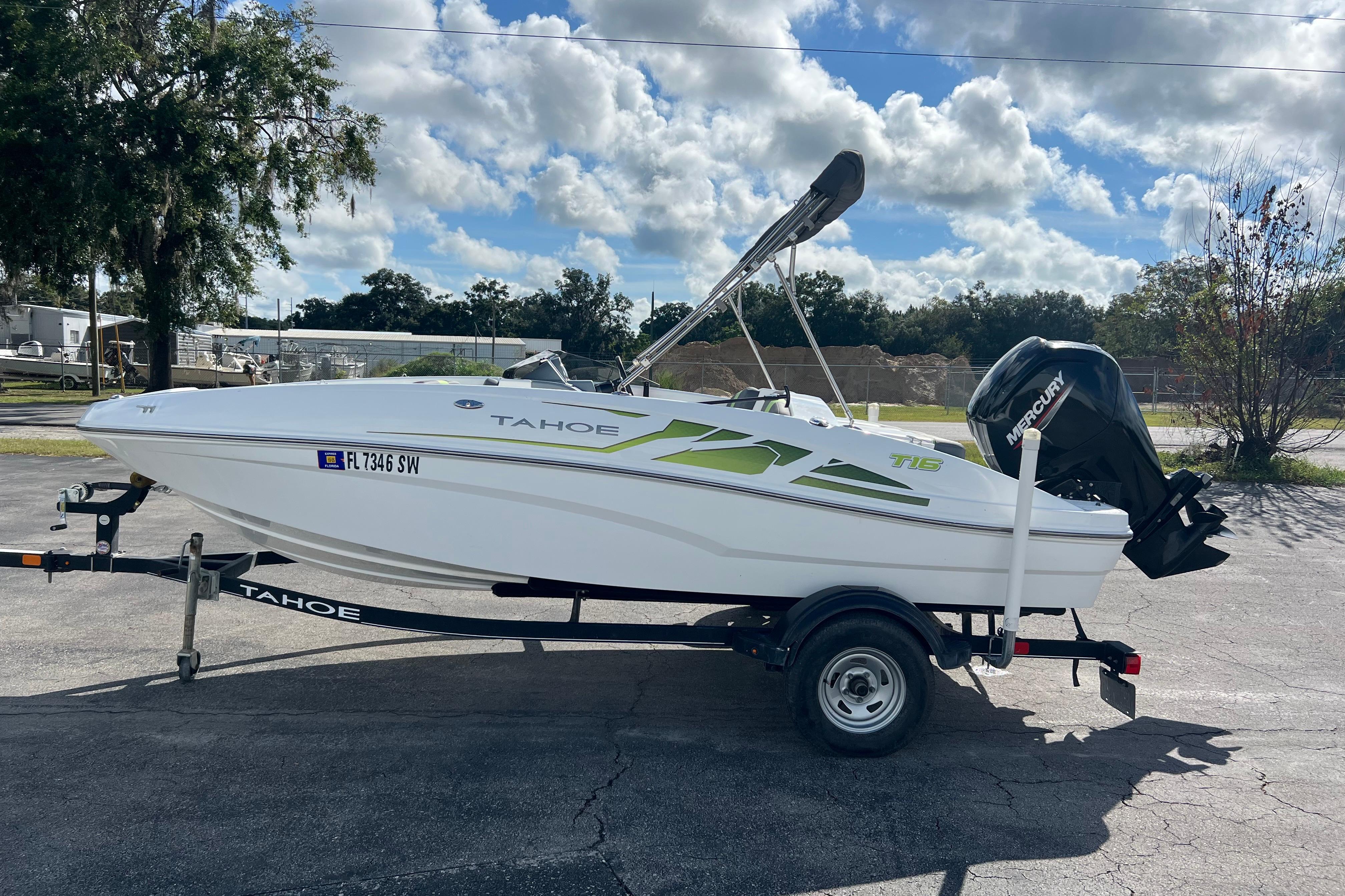Used Tahoe T16 2021 for sale in Trenton, Florida - Boatzon.com