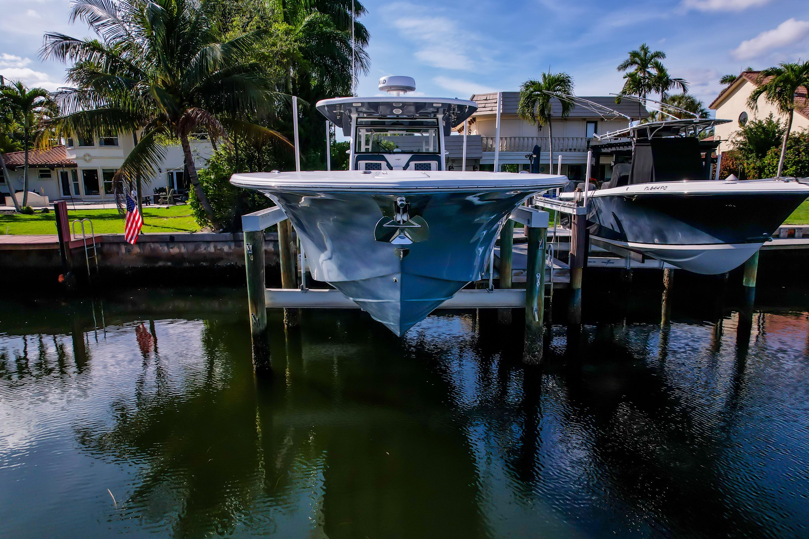 Used Tidewater 380 CC Adventure 2023 for sale in Stuart, Florida ...