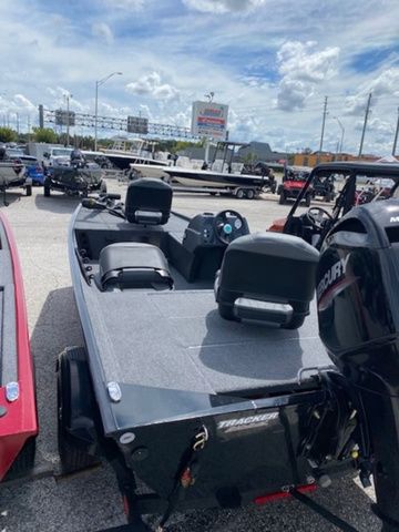 New Tracker Bass Tracker Classic XL 2025 for sale in Zephyrhills ...