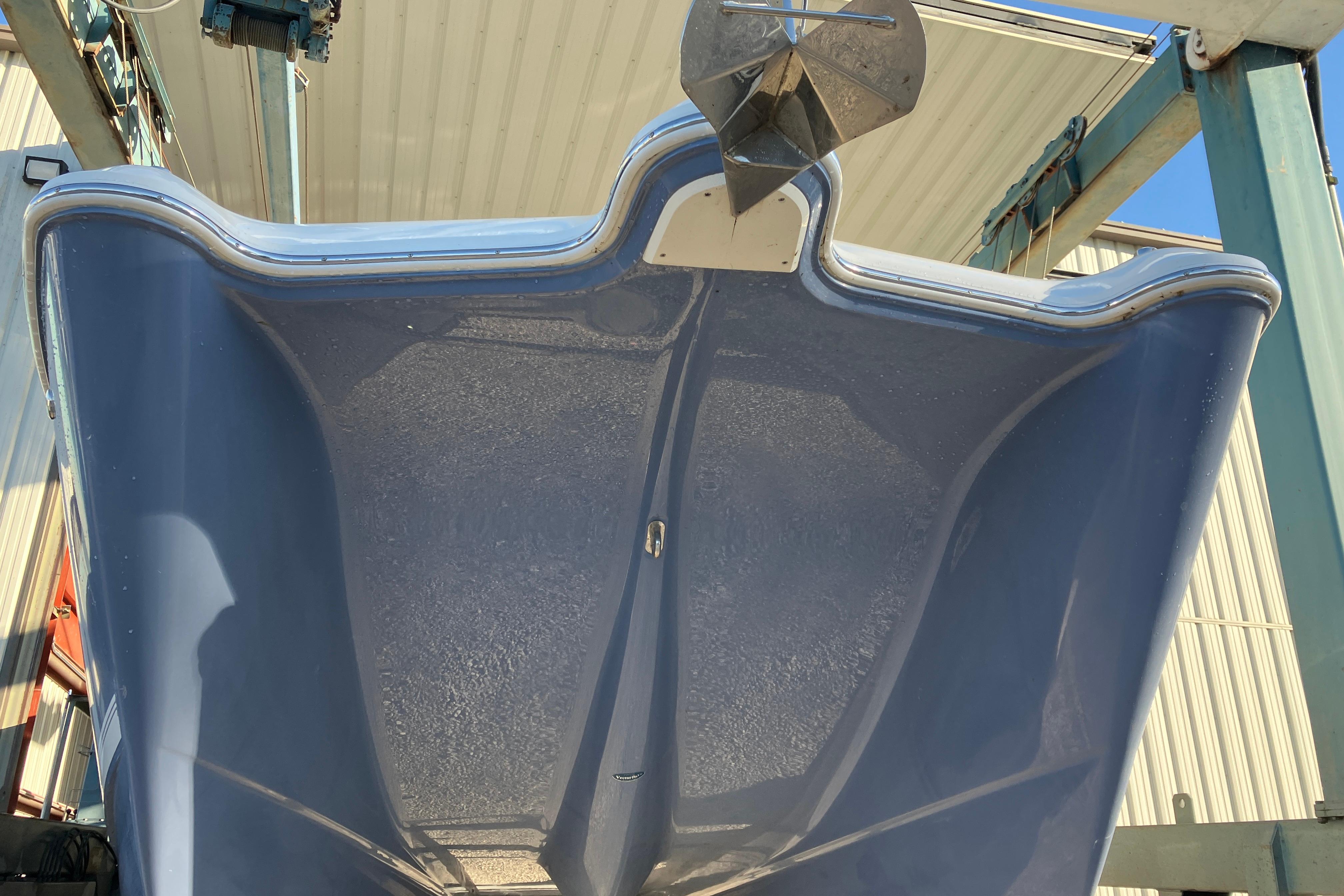 Used World Cat 320 DC 2021 for sale in Port Clinton, Ohio - Boatzon.com