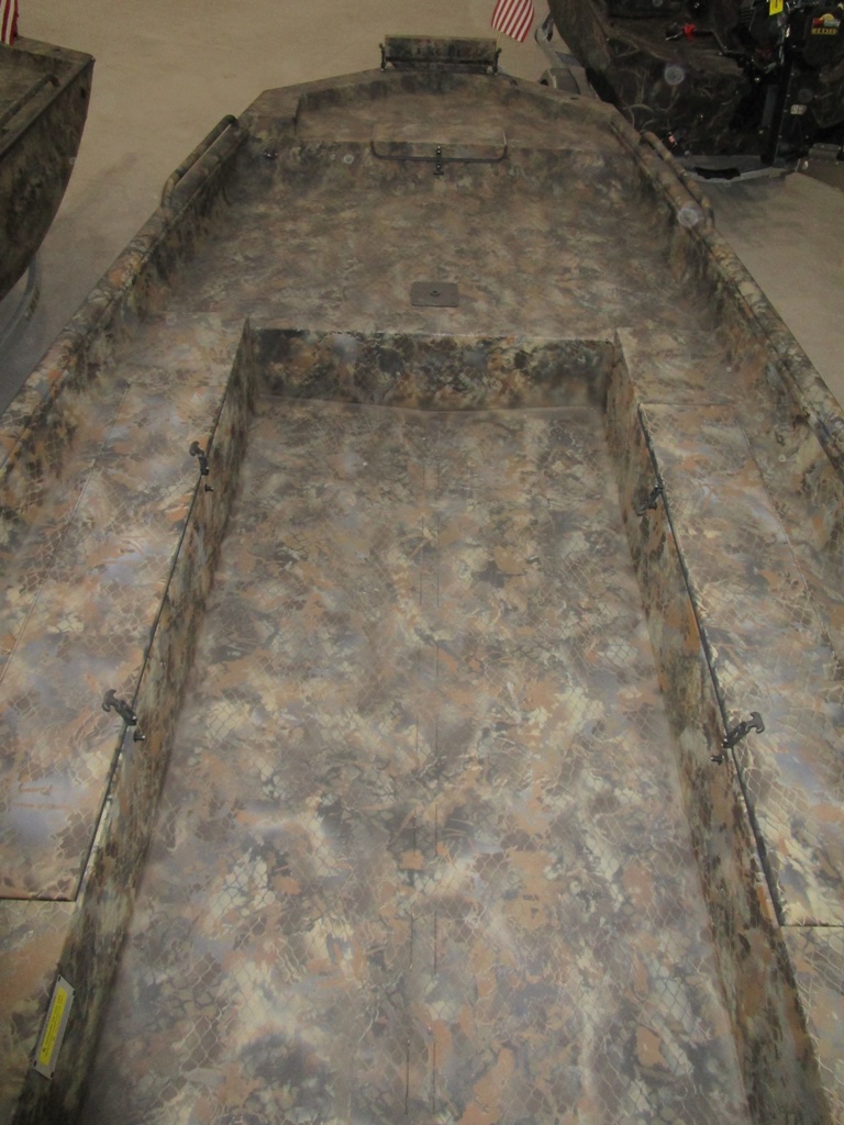 New Excel 2072 Viper Duck Boat dual gun box EzTrac Aluminum Bunk ...