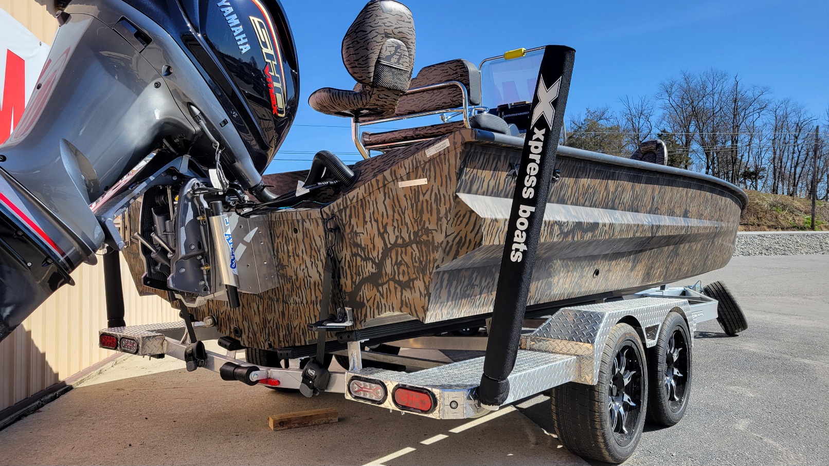 New Xpress X23 Bay in camo Yamaha Vmax 250 In stock 2026 for sale in ...