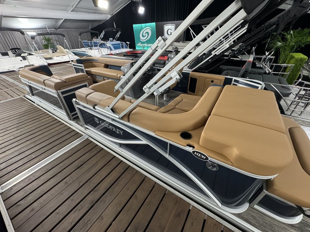 New GODFREY 2286 C 115HP BUNK TRAILER 2025 for sale in fargo, North ...