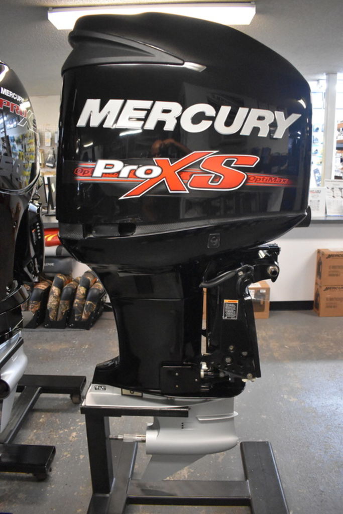 Used Mercury Marine® Pro XS 250 hp Torque Master 2015 for sale in ...