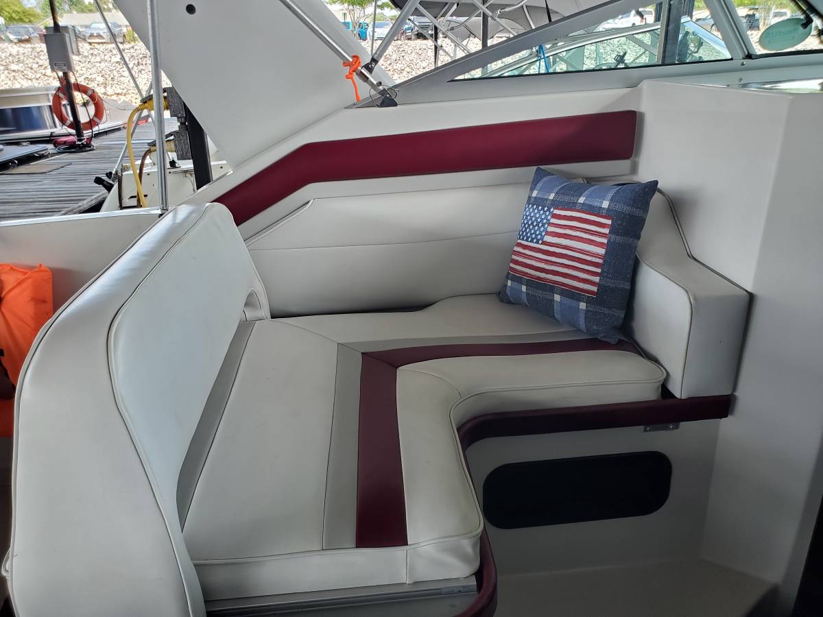 Used REGAL BOATS COMMODORE 265 1990 for sale in flowery branch, Georgia ...