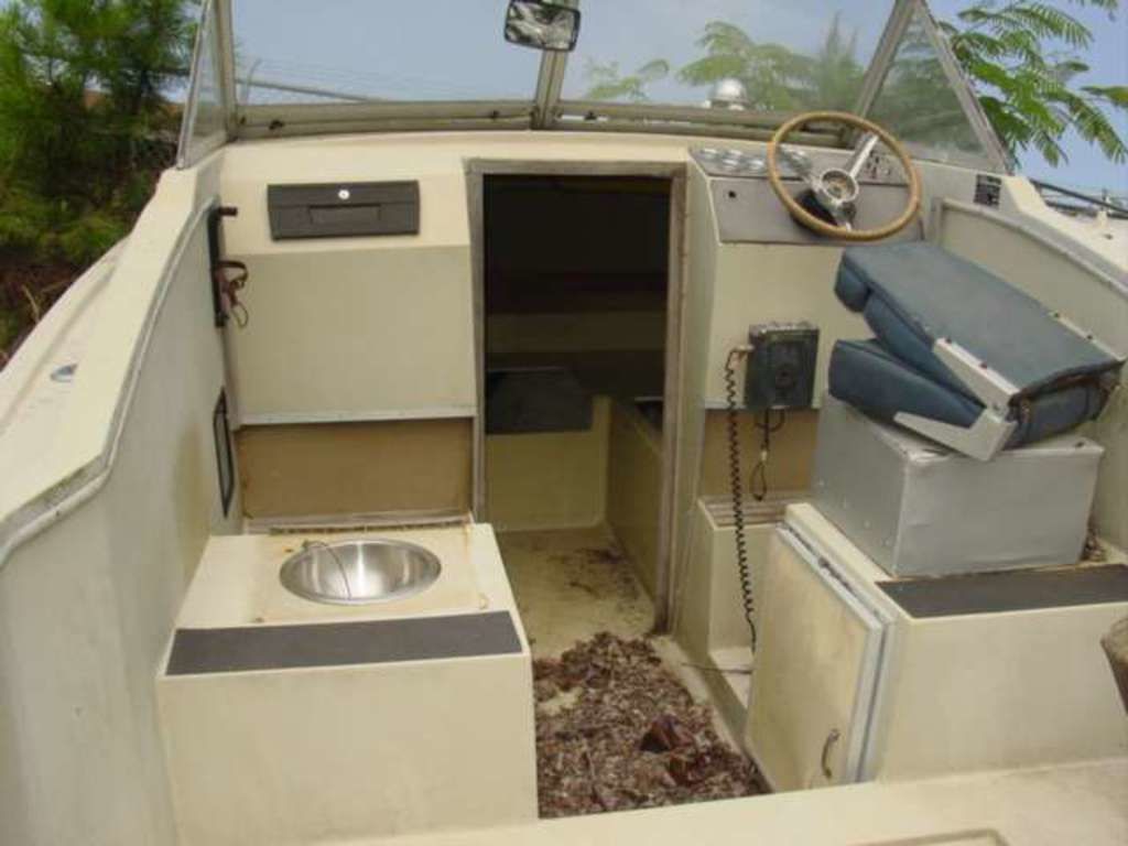 Used Cruisers Cruisers Inc Marlin 22 Mercruiser 188 1971 for sale in ...