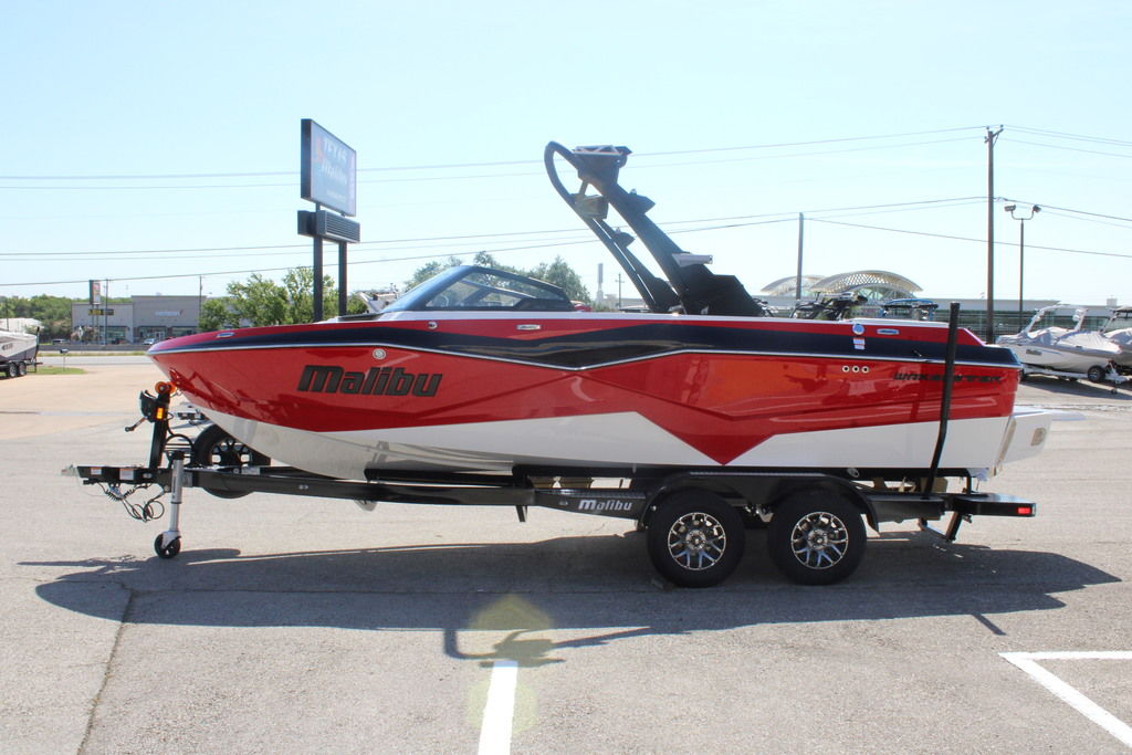 New Malibu Boats 22 LSV 2023 for sale in austin, Texas - Boatzon.com