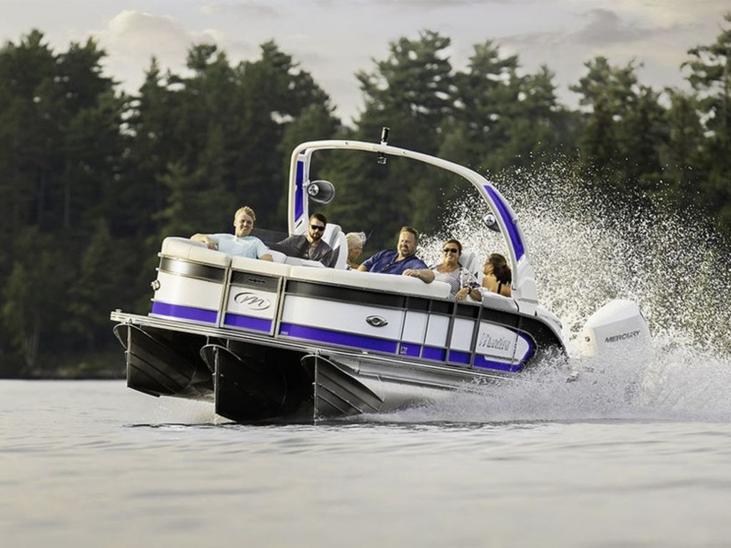 New Manitou LX 25 Split Rear Windshield SRW Single Engine VToon 2024 ...