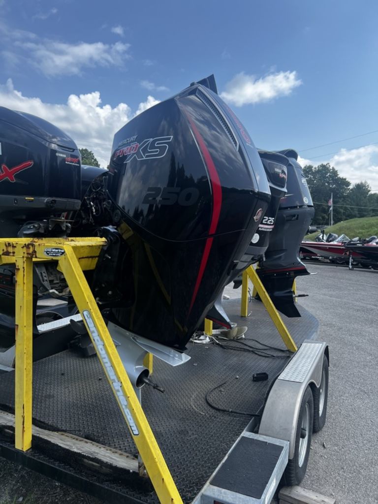 Used Mercury Marine® Pro XS 250 2023 for sale in White Bluff, Tennessee ...