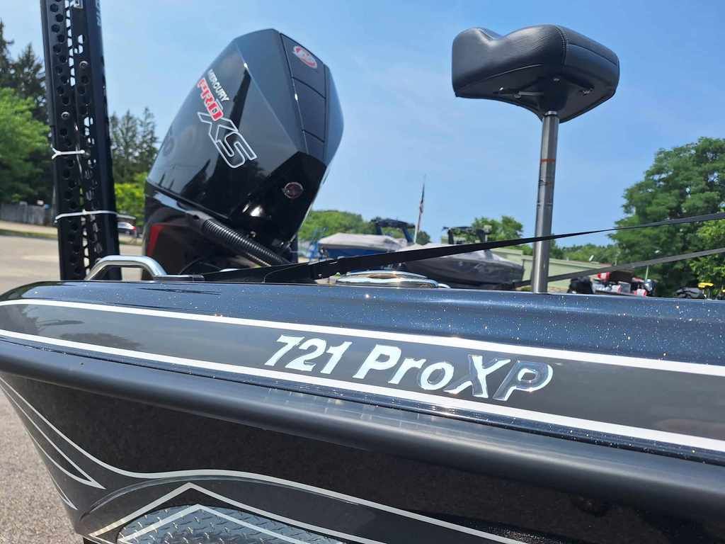 New Phoenix Bass Boats 721 PRO XP 2024 for sale in Twin Lakes ...