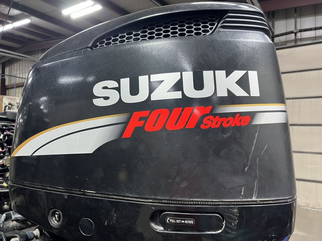 Used Suzuki 200HP DF200 Fourstroke EFI Outboard 2000 for sale in East ...