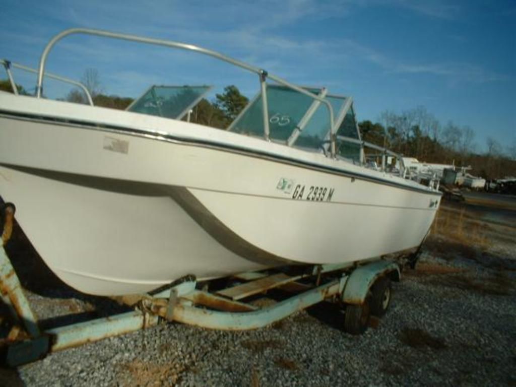 Used Thunderhawk 18 Tri Hull Bowrider Volvo Penta straight 6 1974 for ...