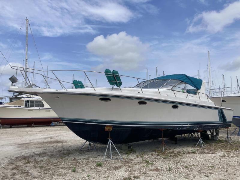 Used Trojan 11 Meter Express 1988 for sale in punta gorda, Florida ...