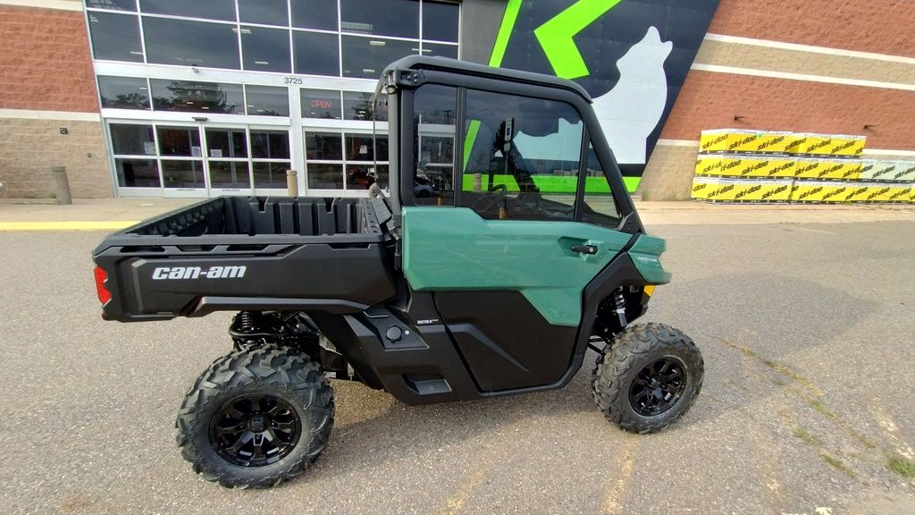 New Can-Am® Defender DPS CAB HD9 Compass Green 2026 for sale in ...