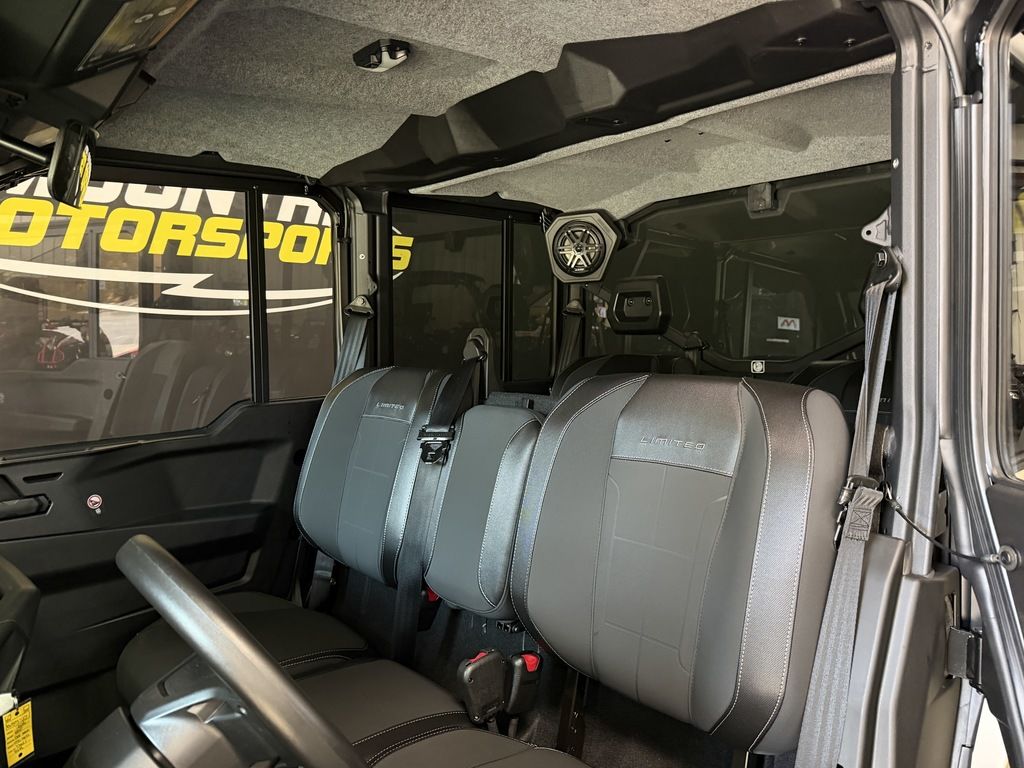 New Can-Am® Defender MAX Limited HD11 Desert Tan Carbon Black 2026 for ...