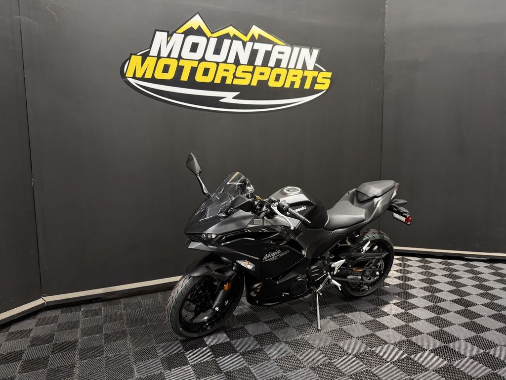 New Kawasaki Ninja 500 Metallic Flat Spark Black 2026 for sale in ...