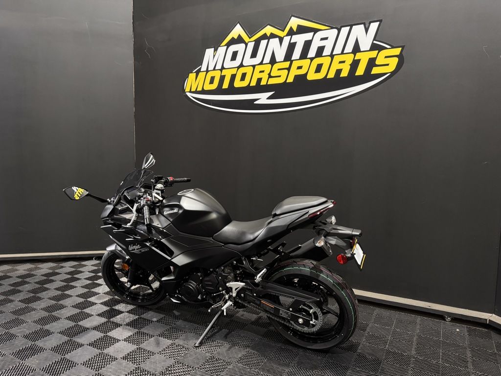 New Kawasaki Ninja 500 Metallic Flat Spark Black 2026 for sale in ...