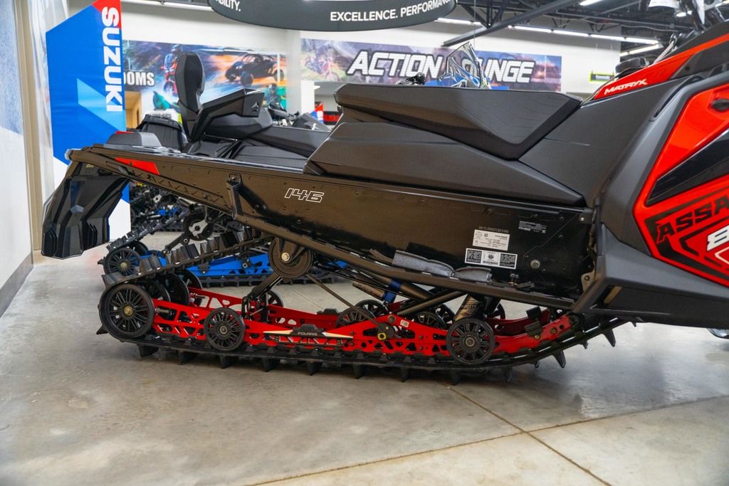 New Polaris® 850 Switchback Assault 146 Escape IFS Indy Red Gloss Black ...