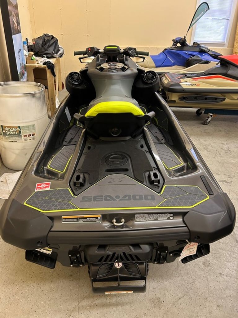 Used Sea-Doo RXPX Apex 300 2023 for sale in Standish, Maine - Boatzon.com