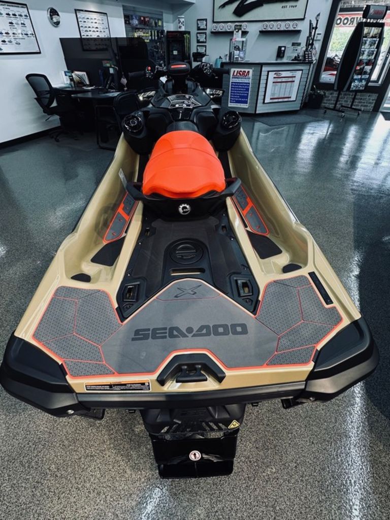 New Sea-Doo RXTX 325 Metallic Tan Lava Red Premium 2025 for sale in ...